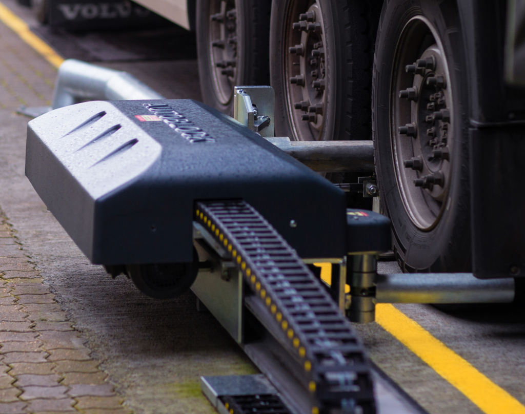 Keeping Loading Bays Safe – FDM UK